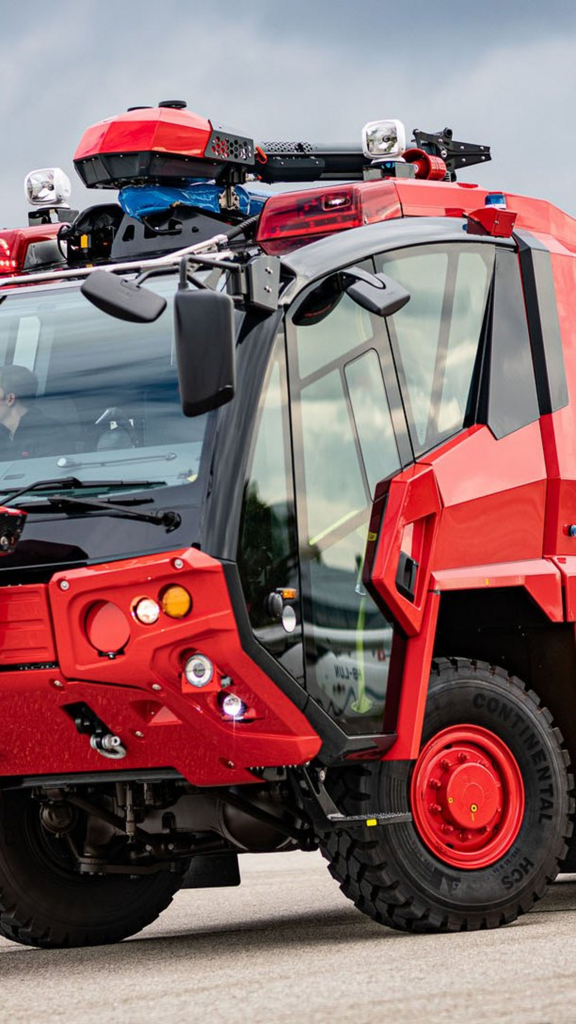 30 Years PANTHER | From special model to series